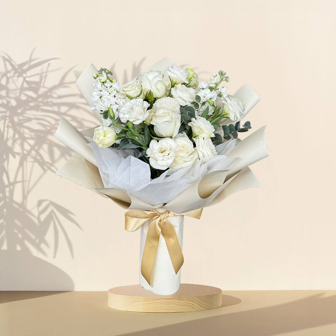 Shop Hand Bouquet in Singapore by FARM Florist Singapore